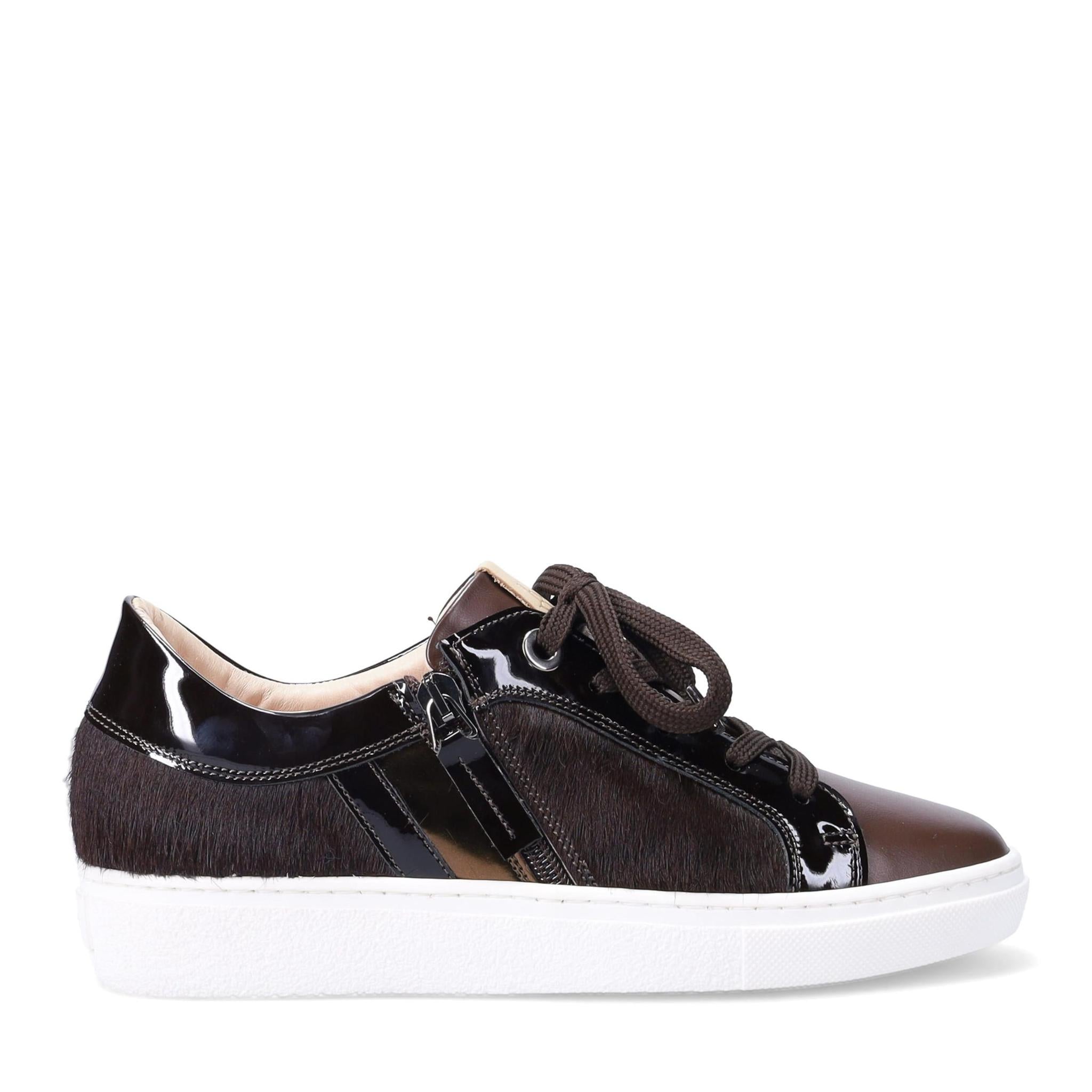 Ondraya Chocolate – Ron White Shoes